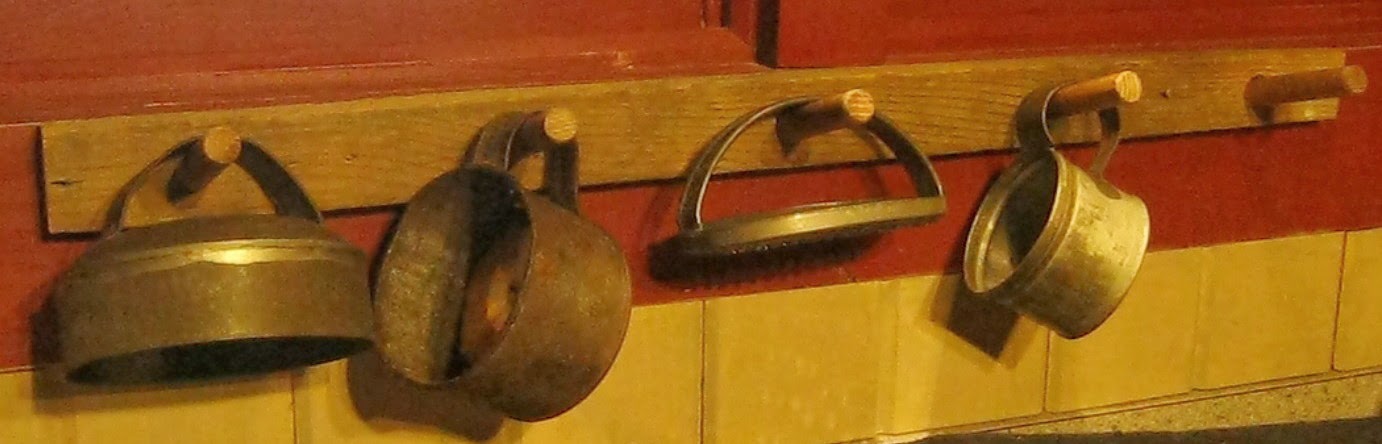 Primitive Passion Decorating: Spring Plantings pictures...today was ...