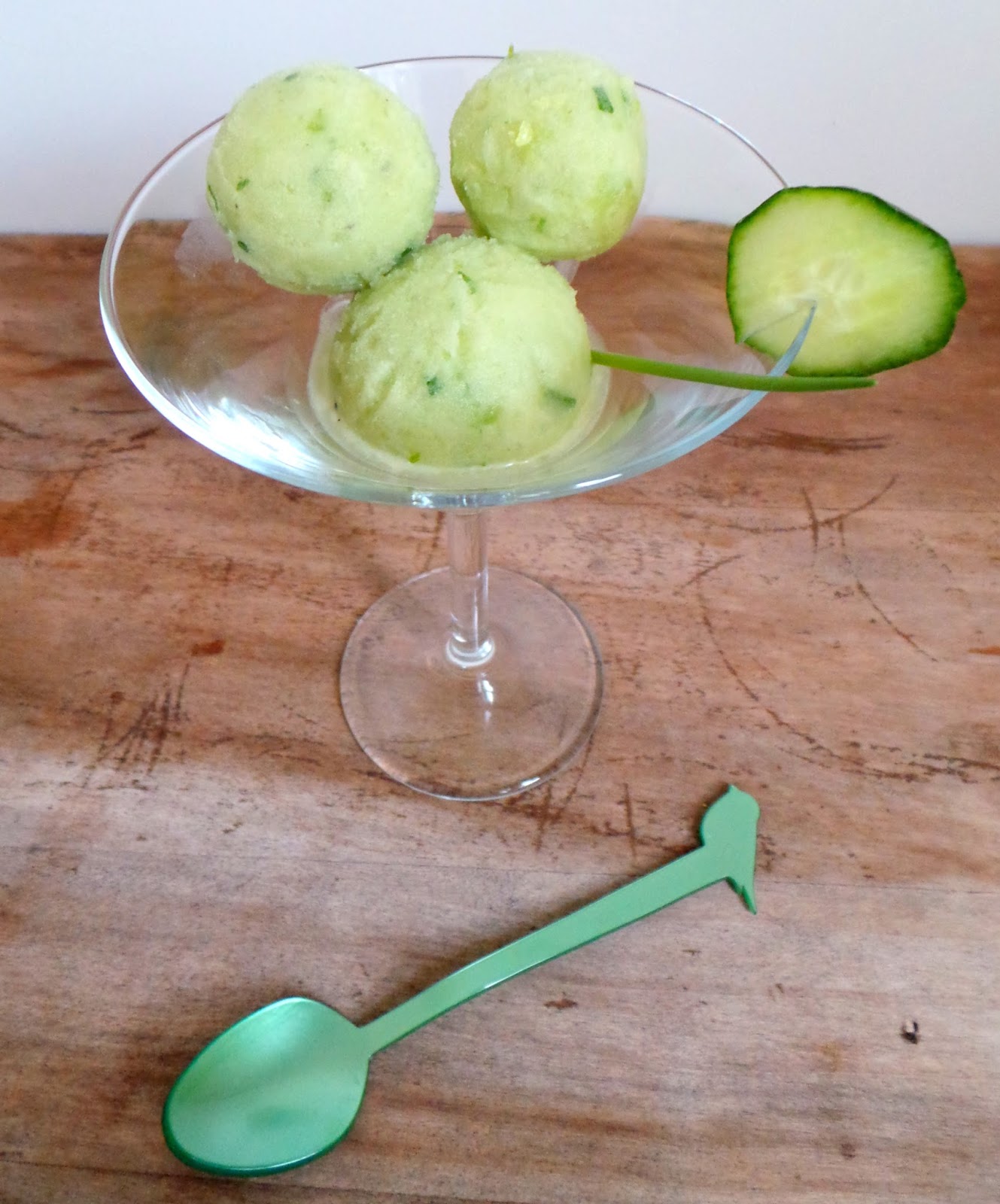 My Culinary Curriculum: Salade concombre glacée (glace au concombre ...