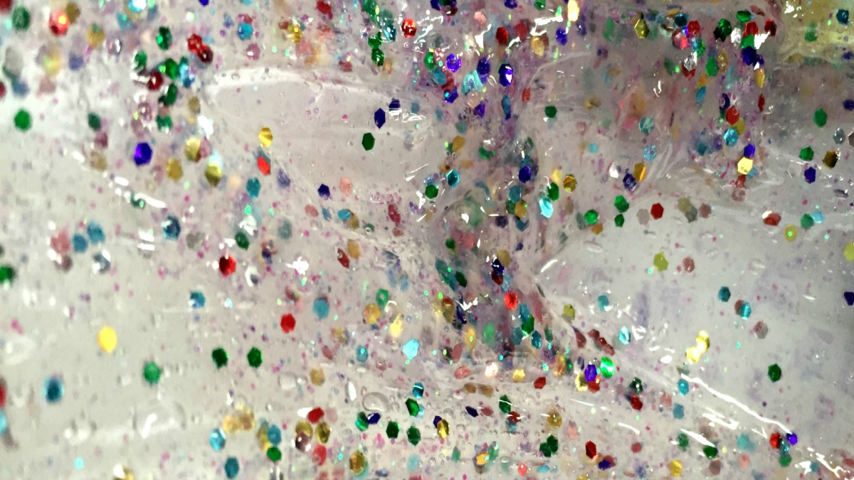 Mini Monets and Mommies: How Can You Create Art Activities for Kids?