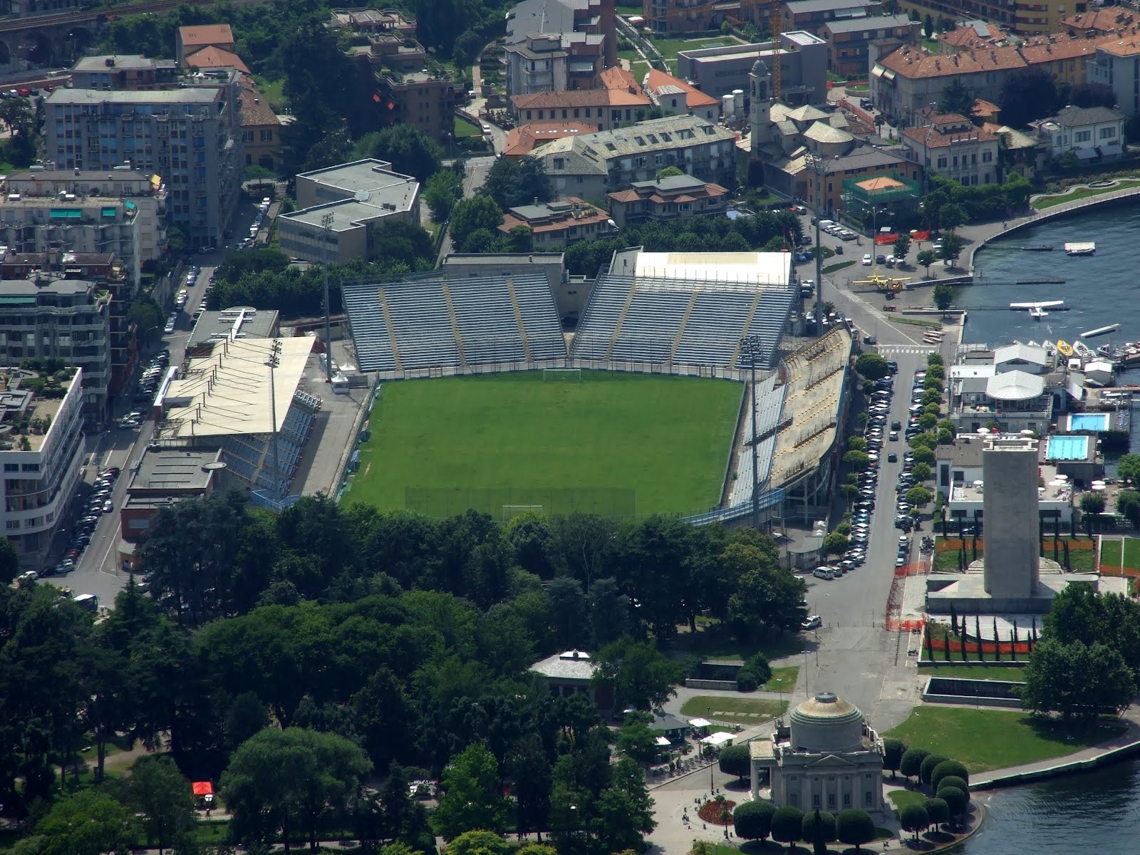 Visit Lake Como Italy: Visit Lake Como Italy Photograph of the Como ...