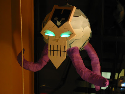 DC Animated Brainiac Piñata | RPF Costume and Prop Maker Community
