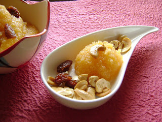 Burmese Semolina Cake - Sanwei Makhin - Love is in my Tummy