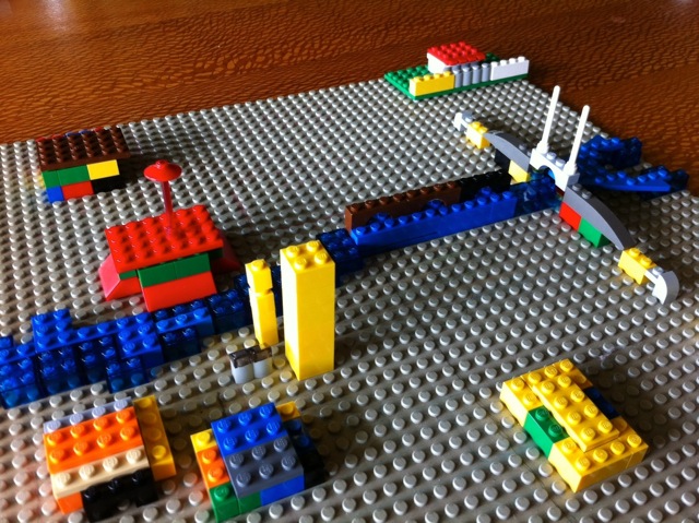 LEGO Quest Kids: Micro-Scale Photos