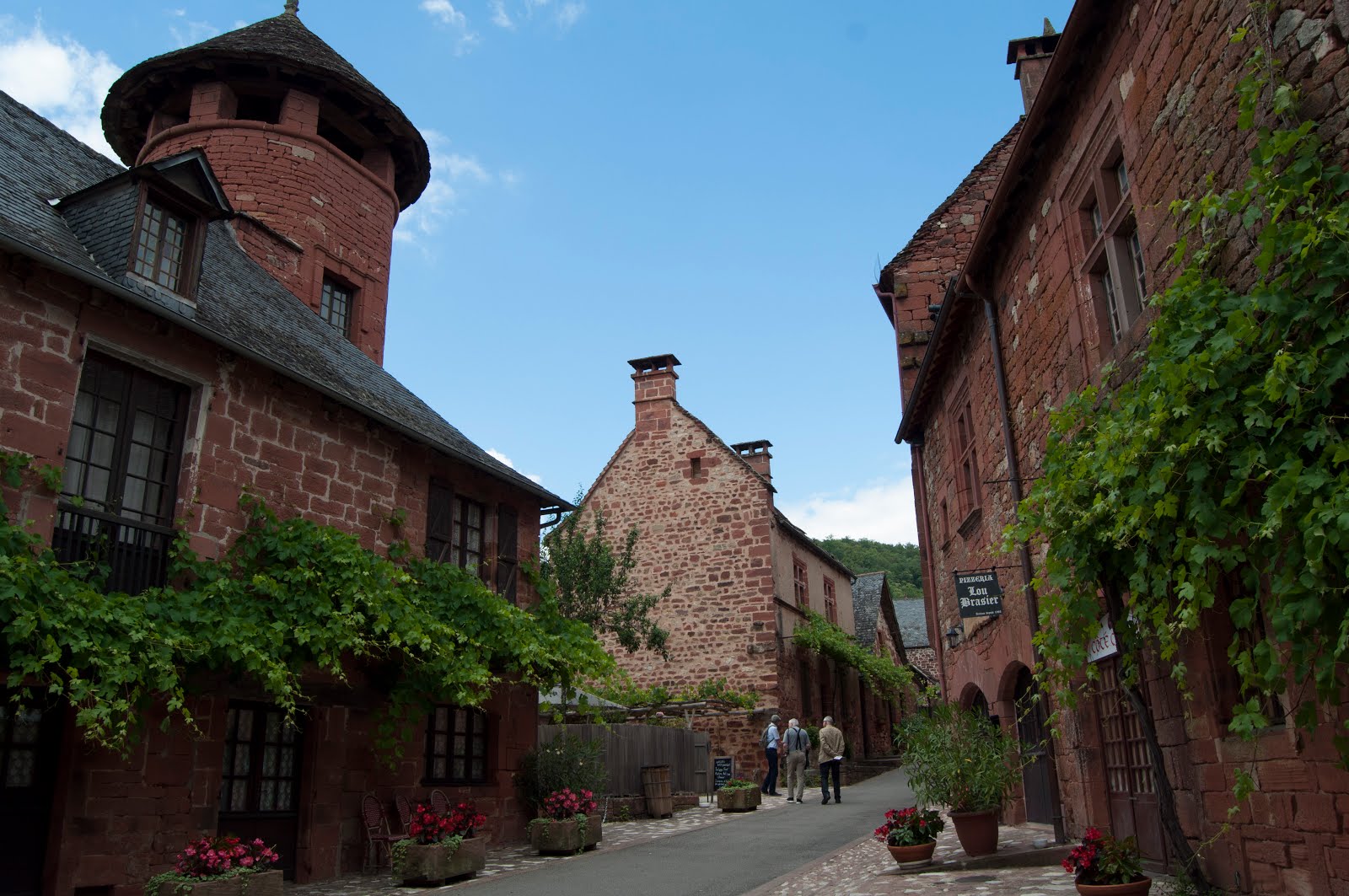 Viajar con Rafa: Collonges La Rouge y Domme