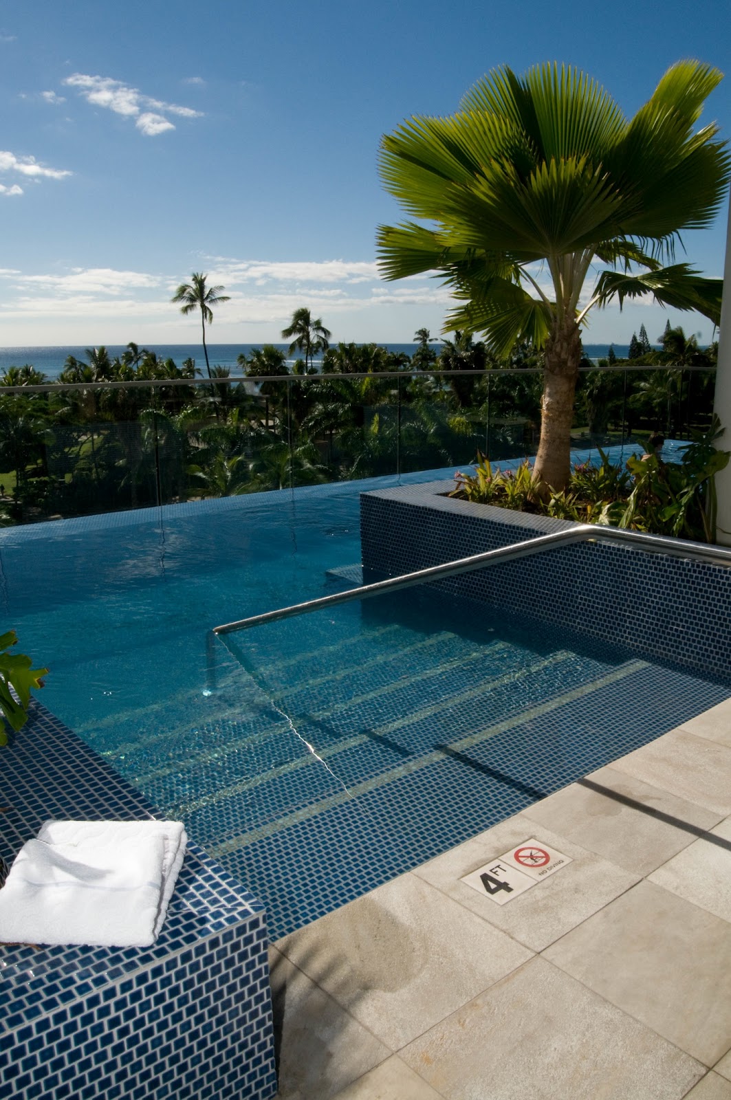 Jet Luxury Resorts: Trump Waikiki Hotel Deal 30% OFF Rates