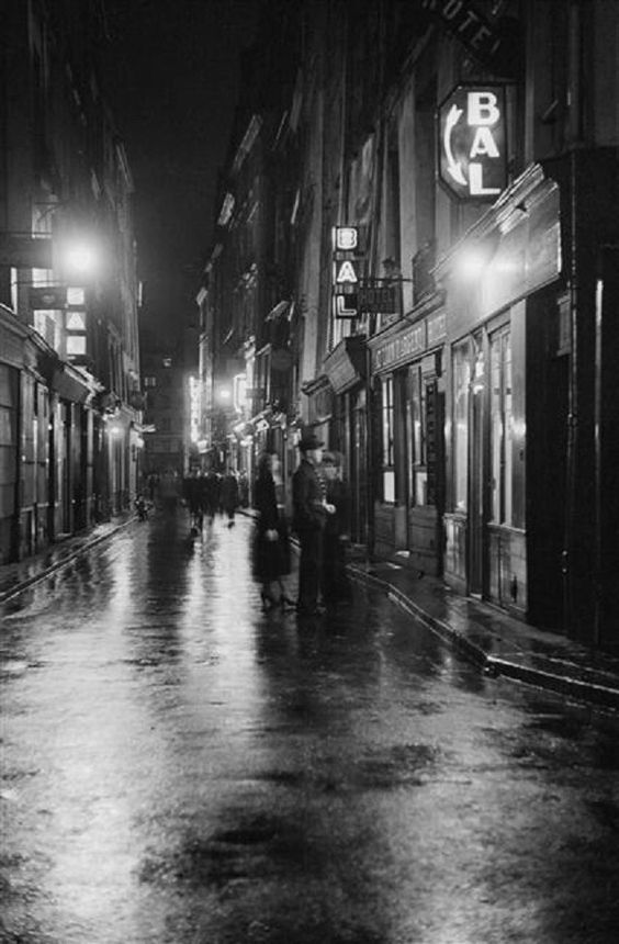 OLTRE IL MURO: ARTE e FOTOGRAFIA: RENÉ-JACQUES | PHOTOGRAPHER