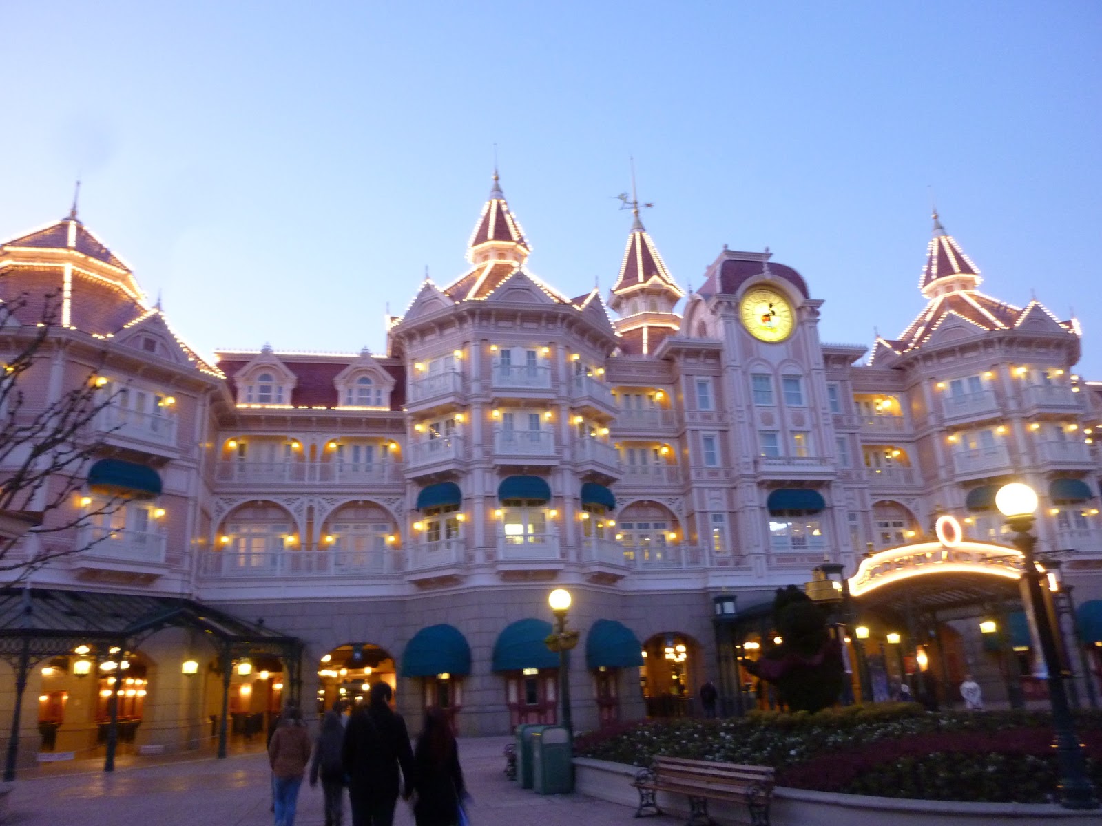 Maman Plus : Mon journal de bord: Visiter Eurodisney : mode d'emploi