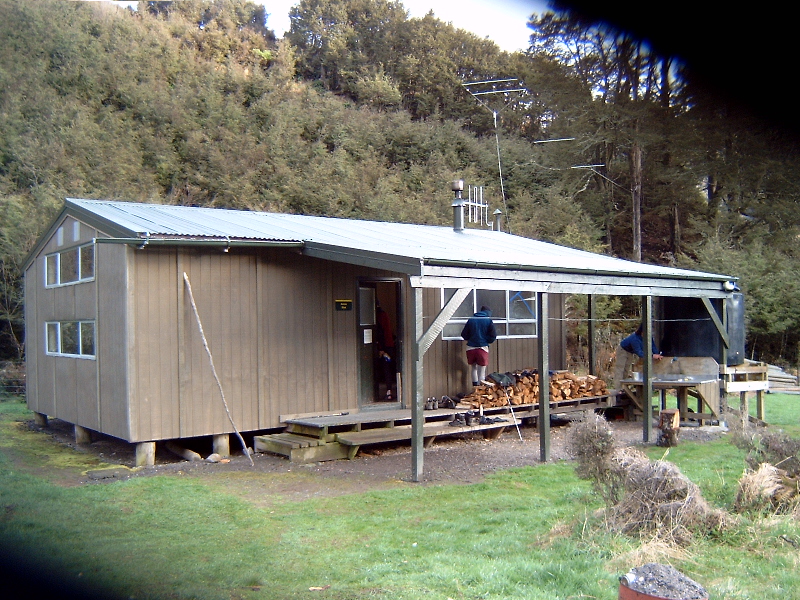 BlogRoddus: Henry Saddle/Anne hut/Foley Creek October 2006