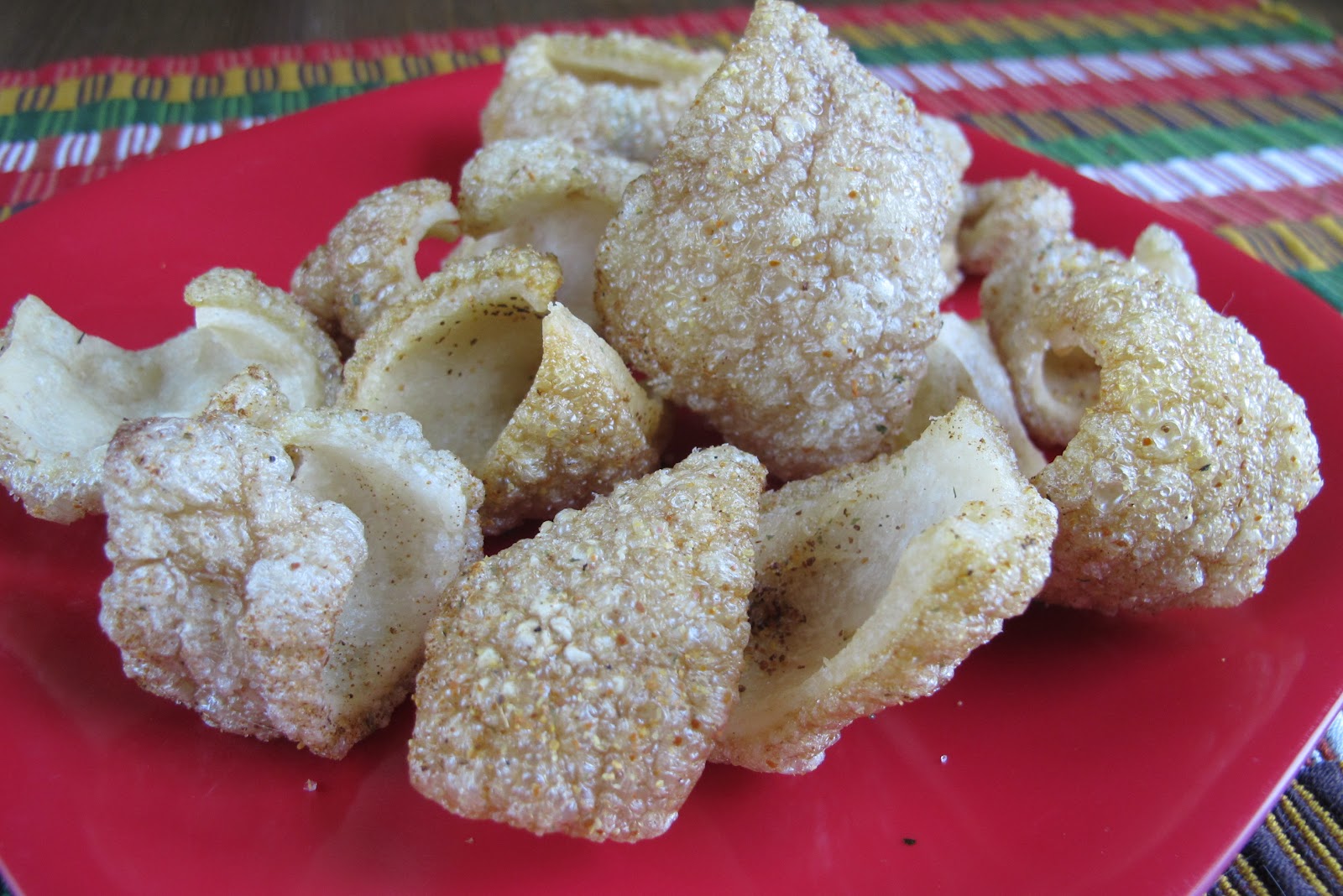 Homemade Chicarron (Pork Rinds) - Munchie Musings