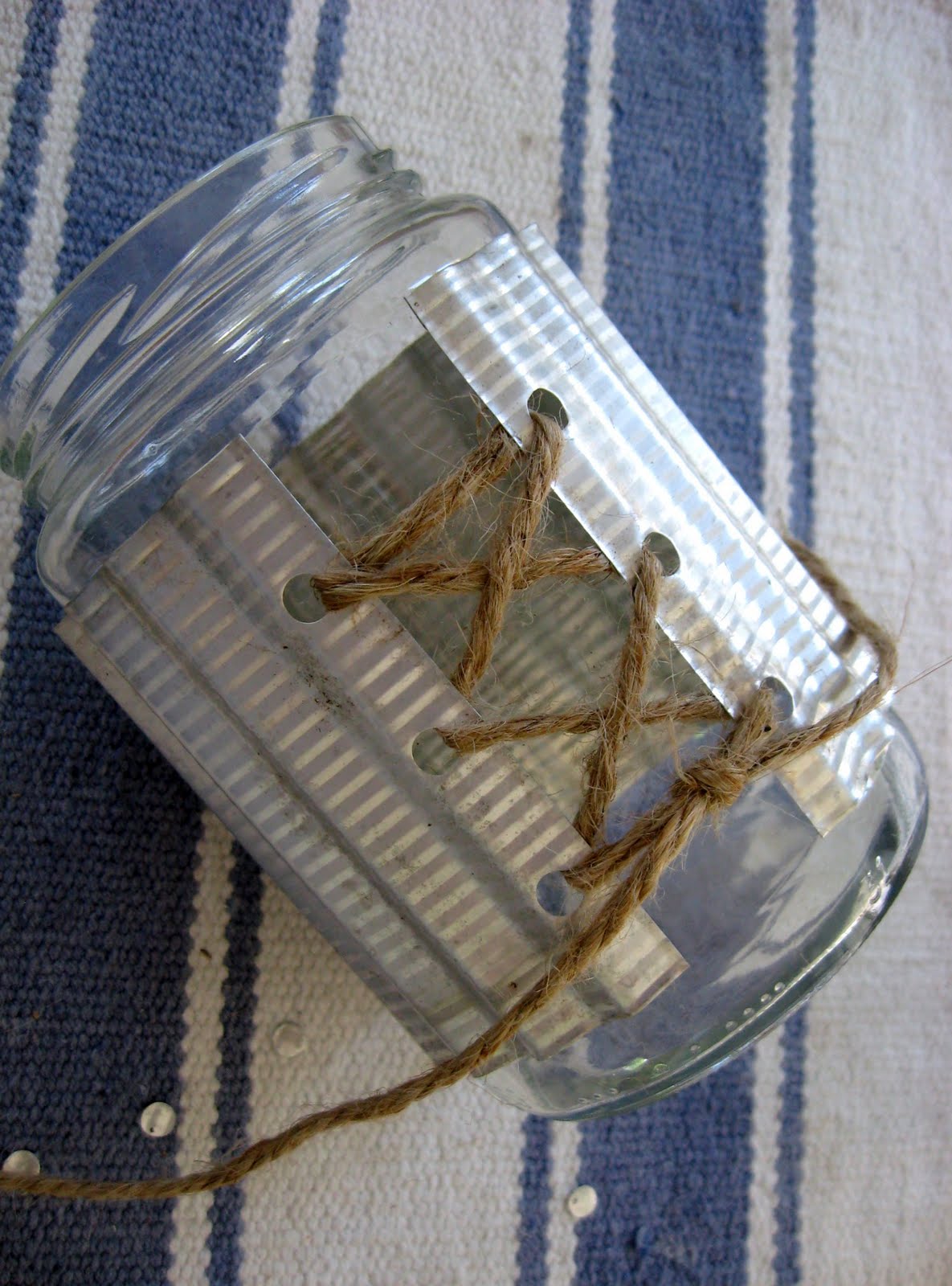 four corners design: Wired & wrapped