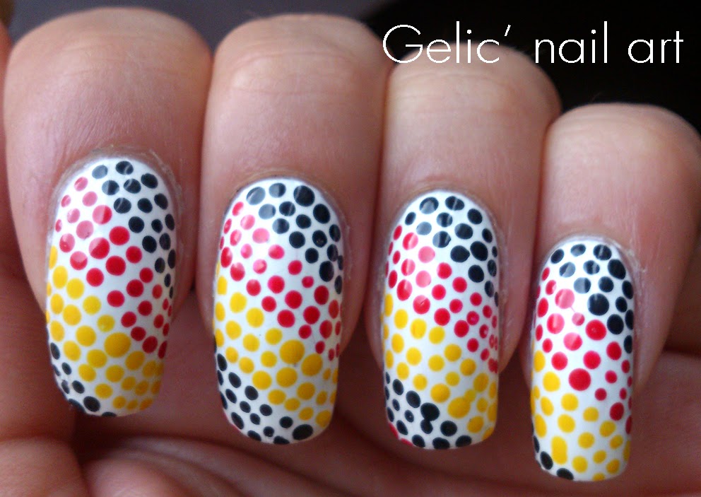 Gelic' nail art: German dotticure