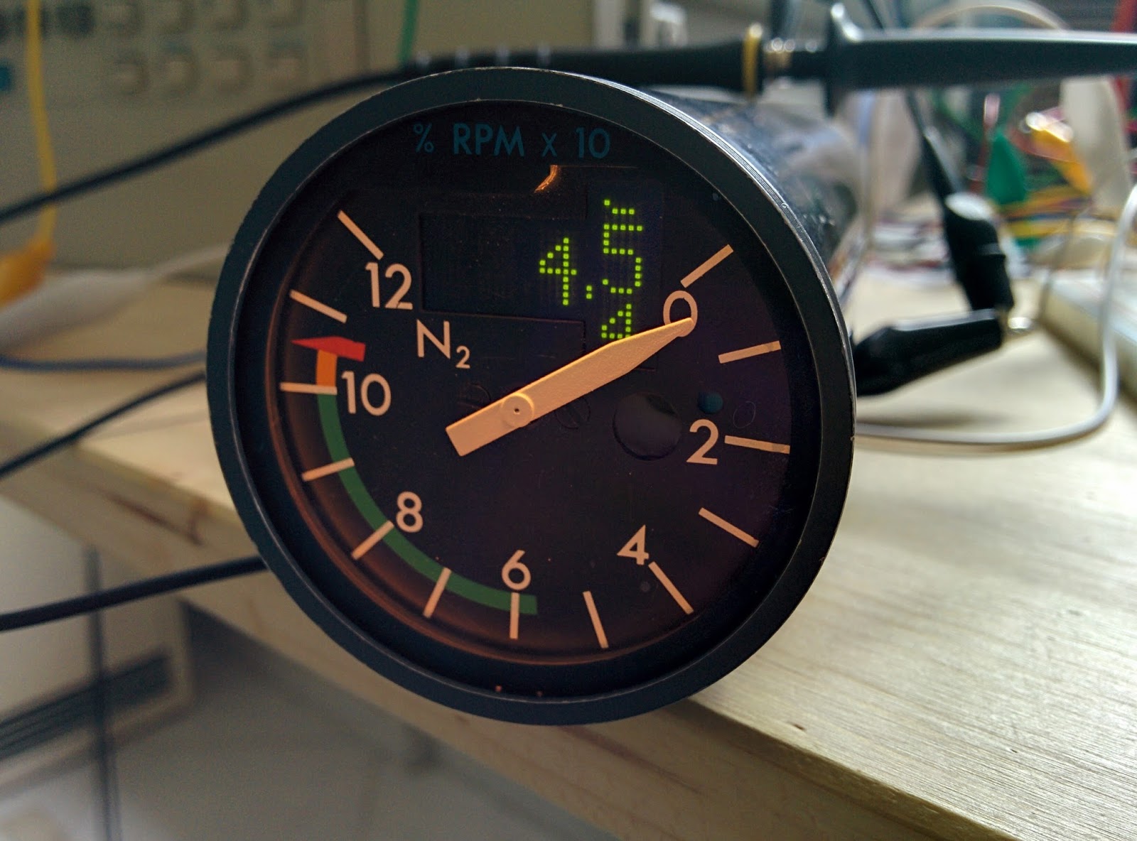 Boeing 737-300 Flight Deck Sim : N2 % RPM Indicator