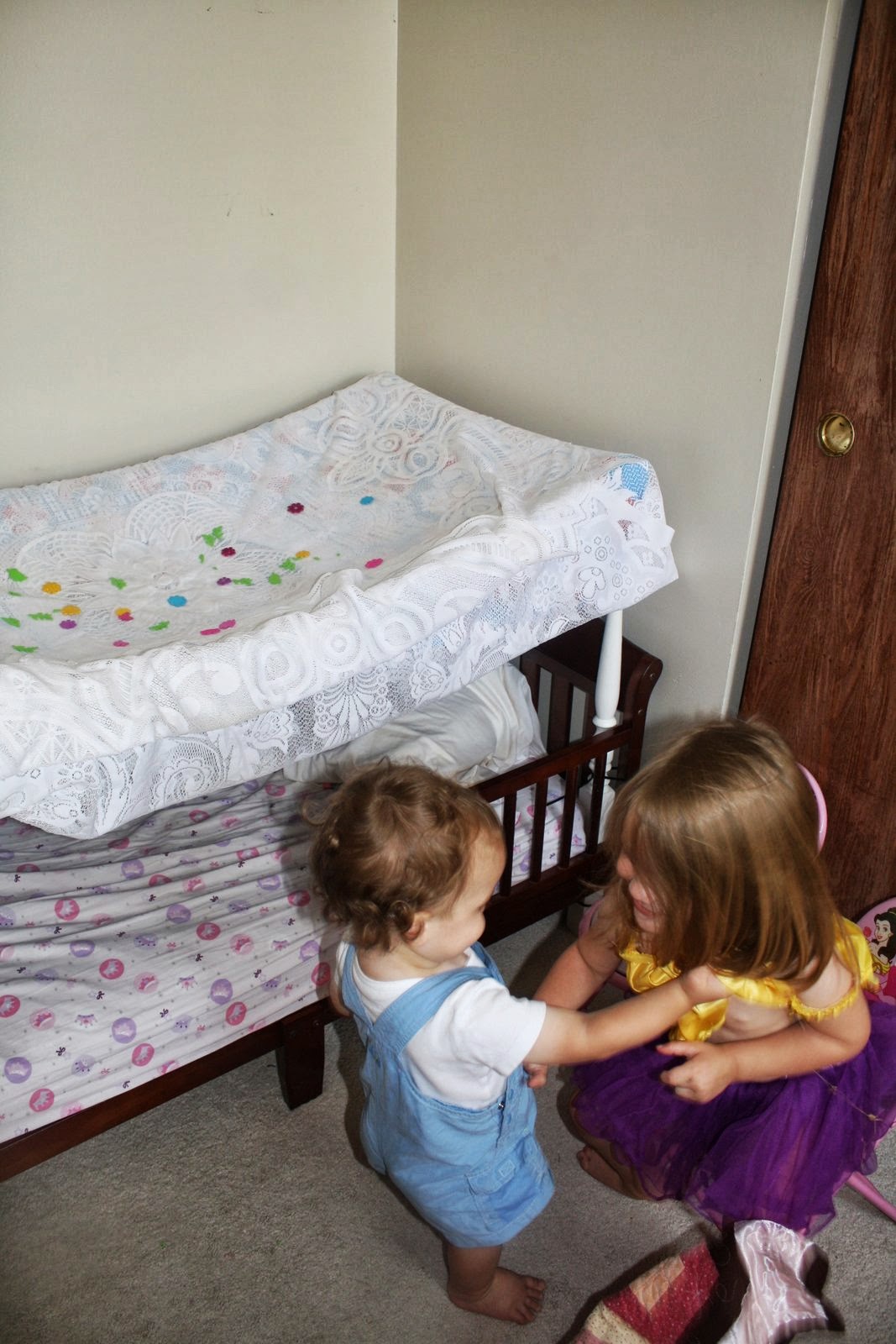 bon's bonbons: Lydia's Fancy Nancy Bed