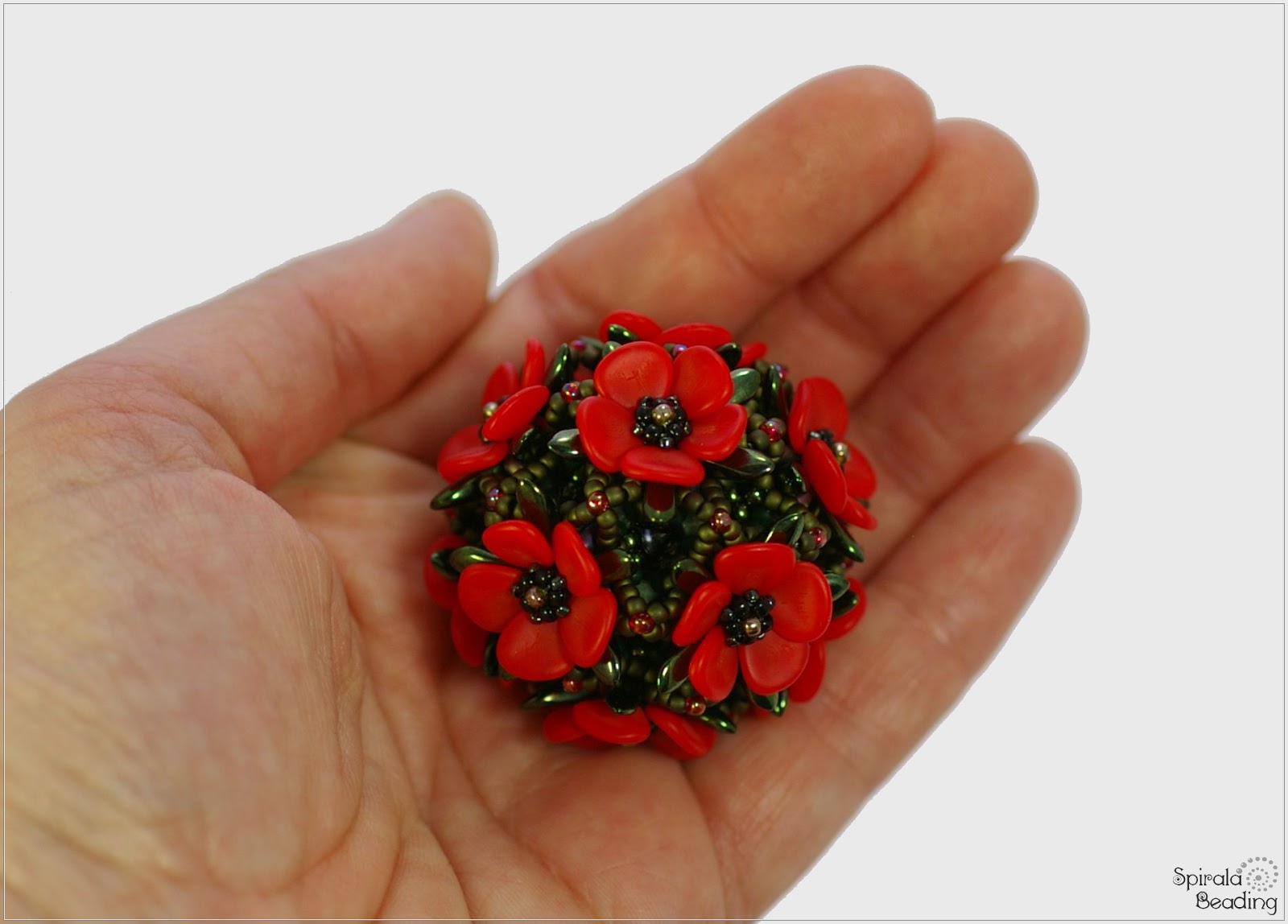 Spirala beading: Poppy Fields Beaded Bead