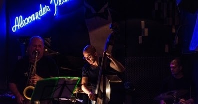 A casa di Edi, Vaticano San Pietro: Jazz, jazz, jazz!!! Alexander Platz ...