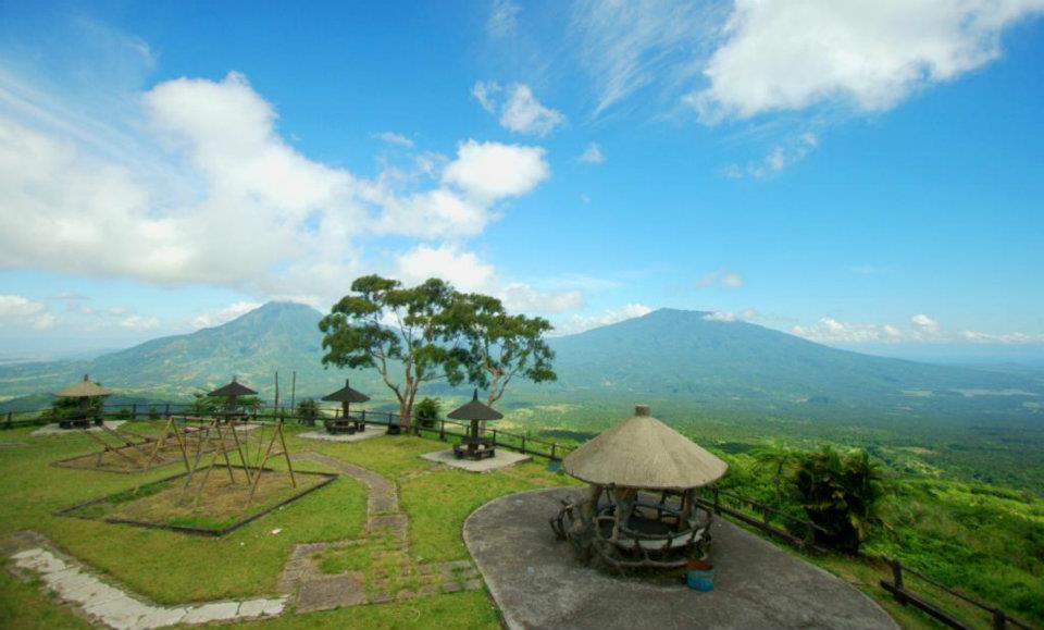 Byahero: Featured Photos | The Mayon Skyline (Mayon Resthouse) in Albay