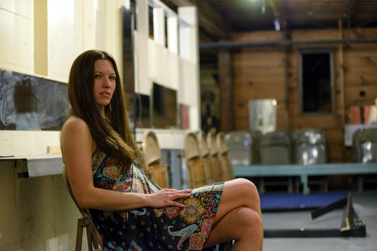 THE COLOR COMPANY: Amy Lott