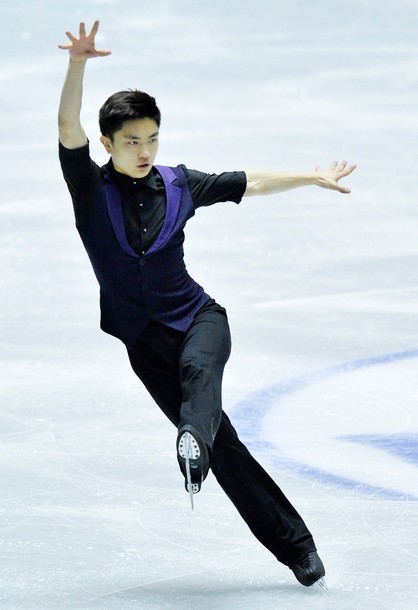 Sequins Galore & Kunstskøjteløb: Musik update: Han Yan