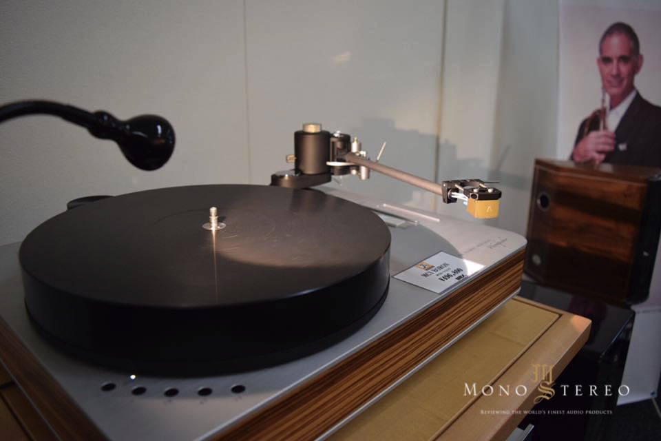 High End audio gear galore… – Ultimate High-Fidelity