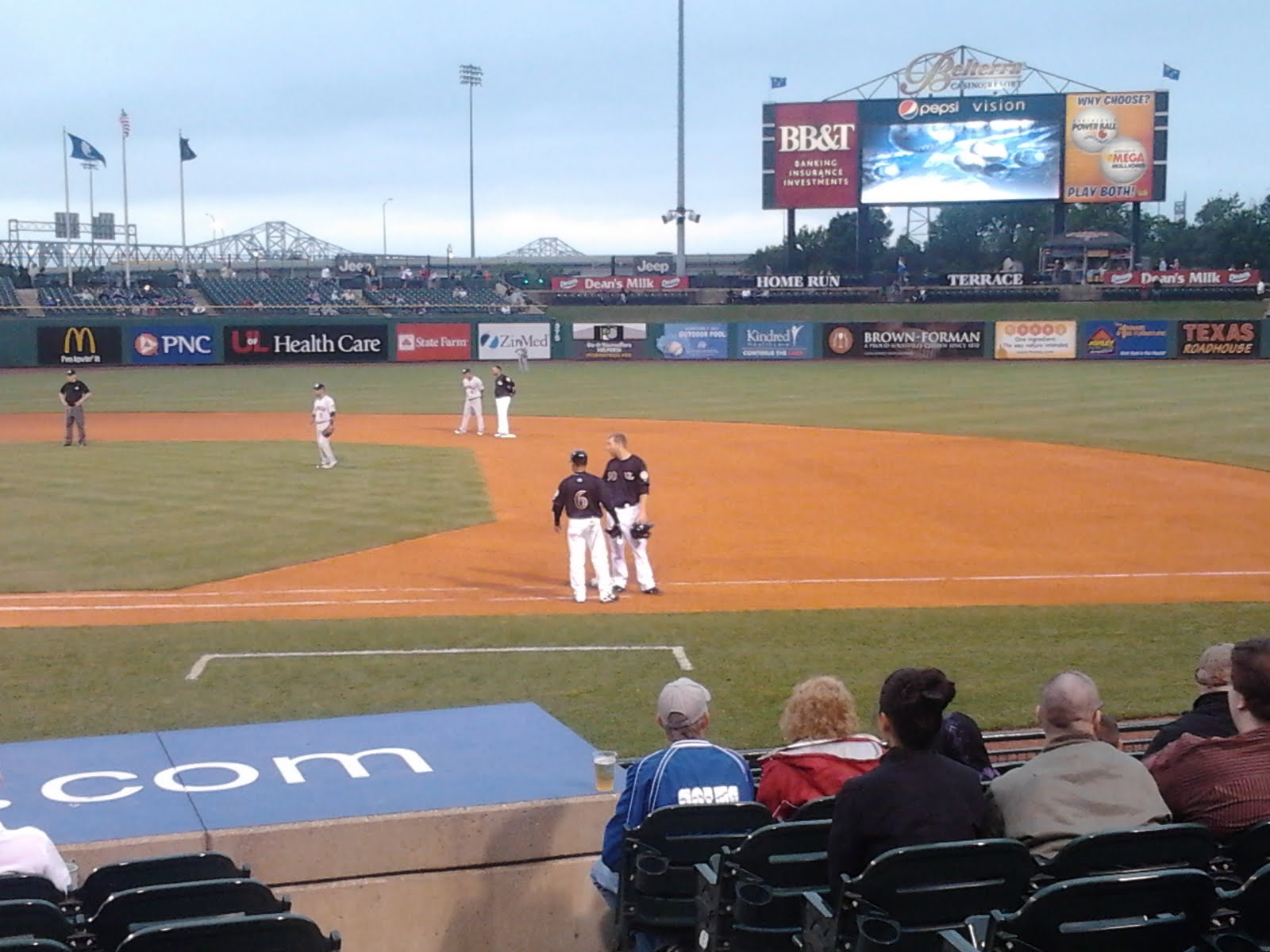 The Baseball Enthusiast: 5/14/11 Buffalo Bisons 3, Louisville Bats 8
