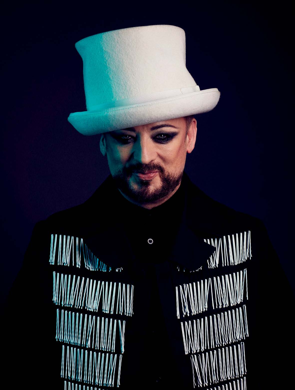 Boy George para Attitude Magazine en fotos de Leigh Keily