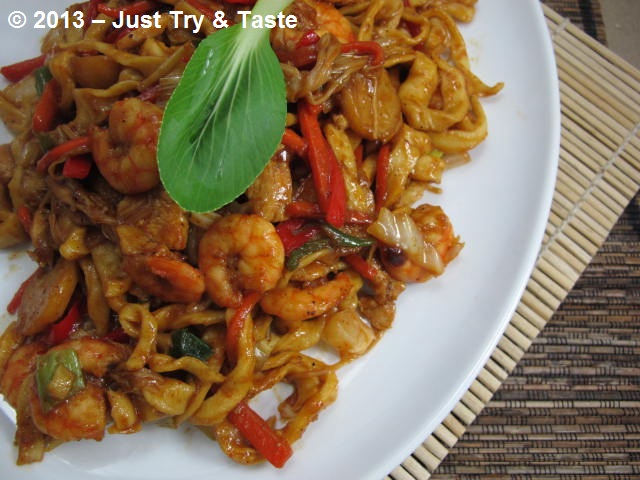 Mie Goreng a la Shanghai | Just Try & Taste