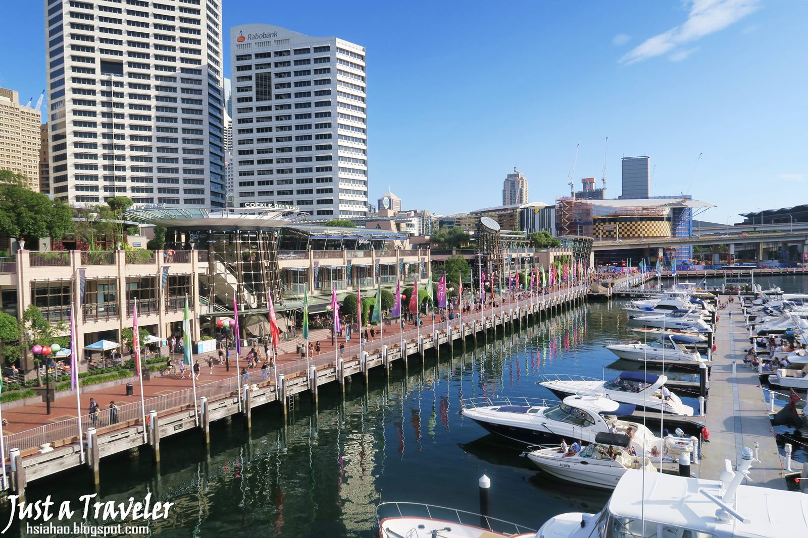 Darling Harbour Travel Guide: Top 5 Attractions & Things to Do!