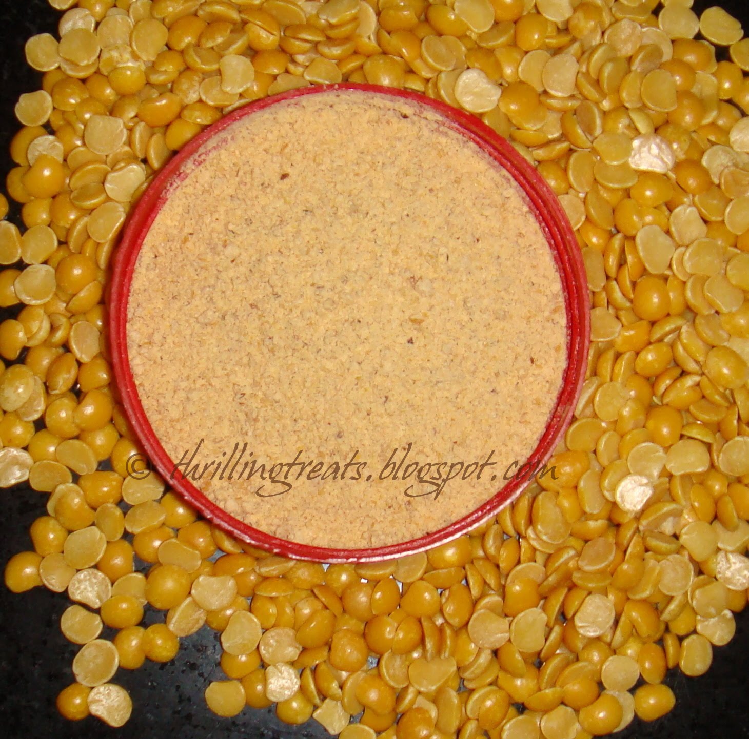 Food for art, heart and thought!: Kandi pappula podi