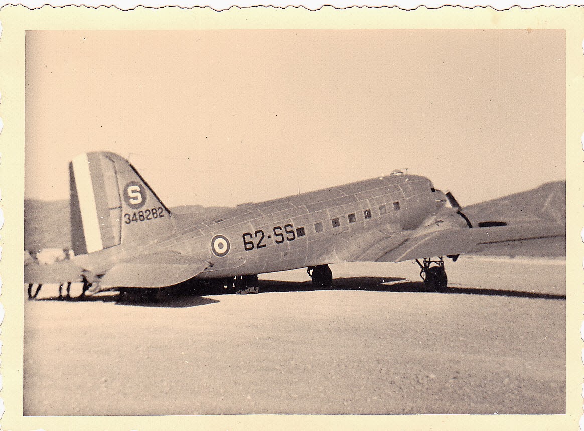 PHILATELIE et AVIATION MILITAIRE: ORAN LA SENIA