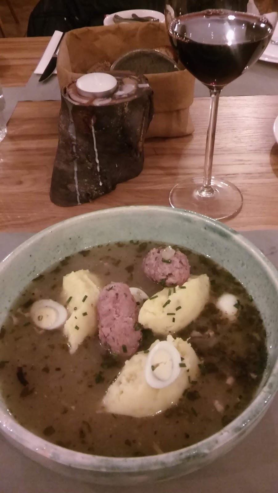 LAS, Warszawa, ul. Solec 44