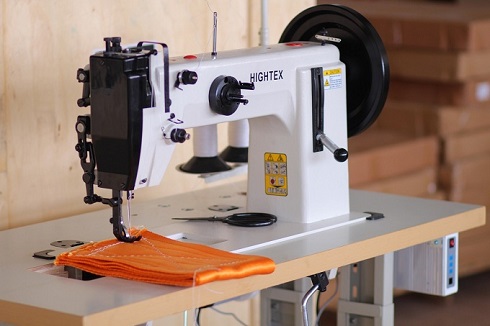 Heavy duty industrial sewing machines: Heavy duty sewing machine India ...