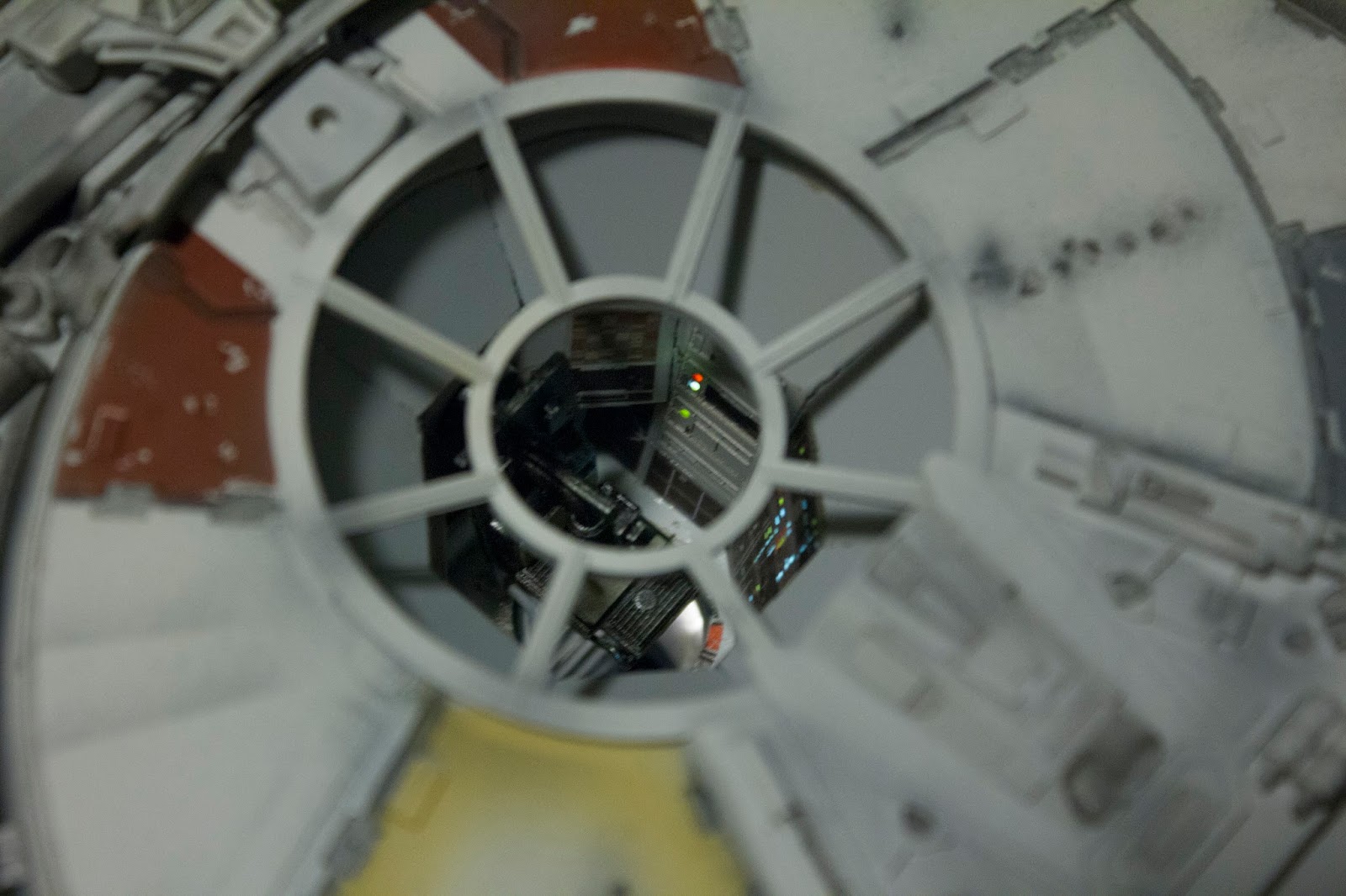 Millennium Falcon Model Build Diary