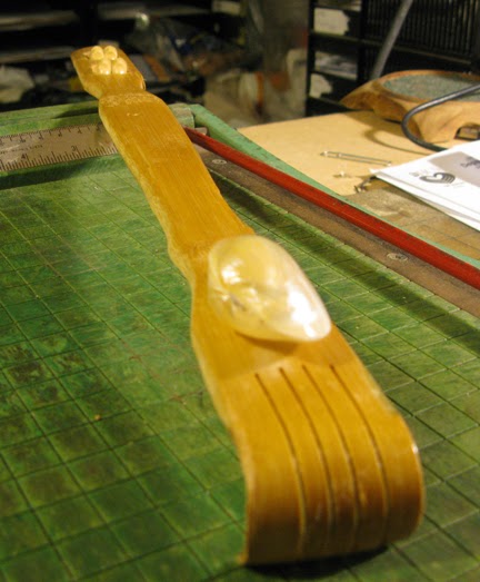 Quixotic Me: Hand made nut scratchers; It's what's for Christmas.