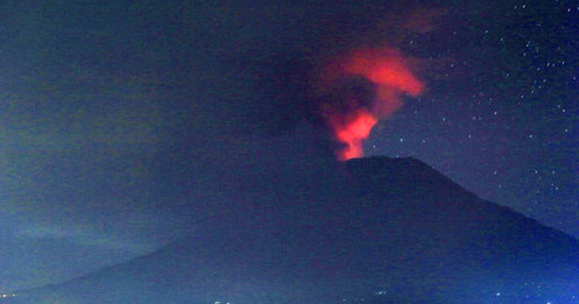 Buscandolado La Verdad-MaEl: MONTE AGUNG: LA ACTIVIDAD DEL VOLCAN EN ...