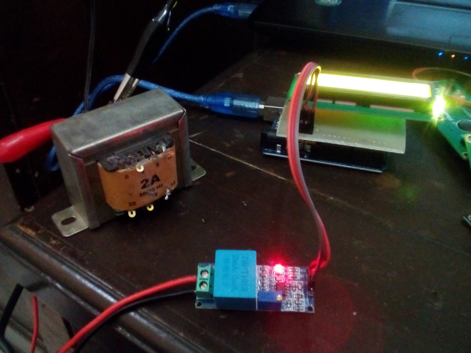 .: Membuat Alat Pengukur Tegangan AC Sinus 220v Menggunakan Arduino UNO ...