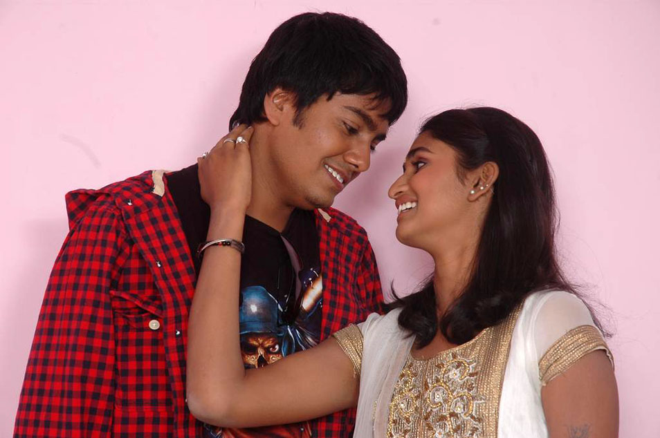 LATEST MOVIE MASALA: 1+3=1 ADANTE MOVIE STILLS, 1+3=1 ADANTE TELUGU ...