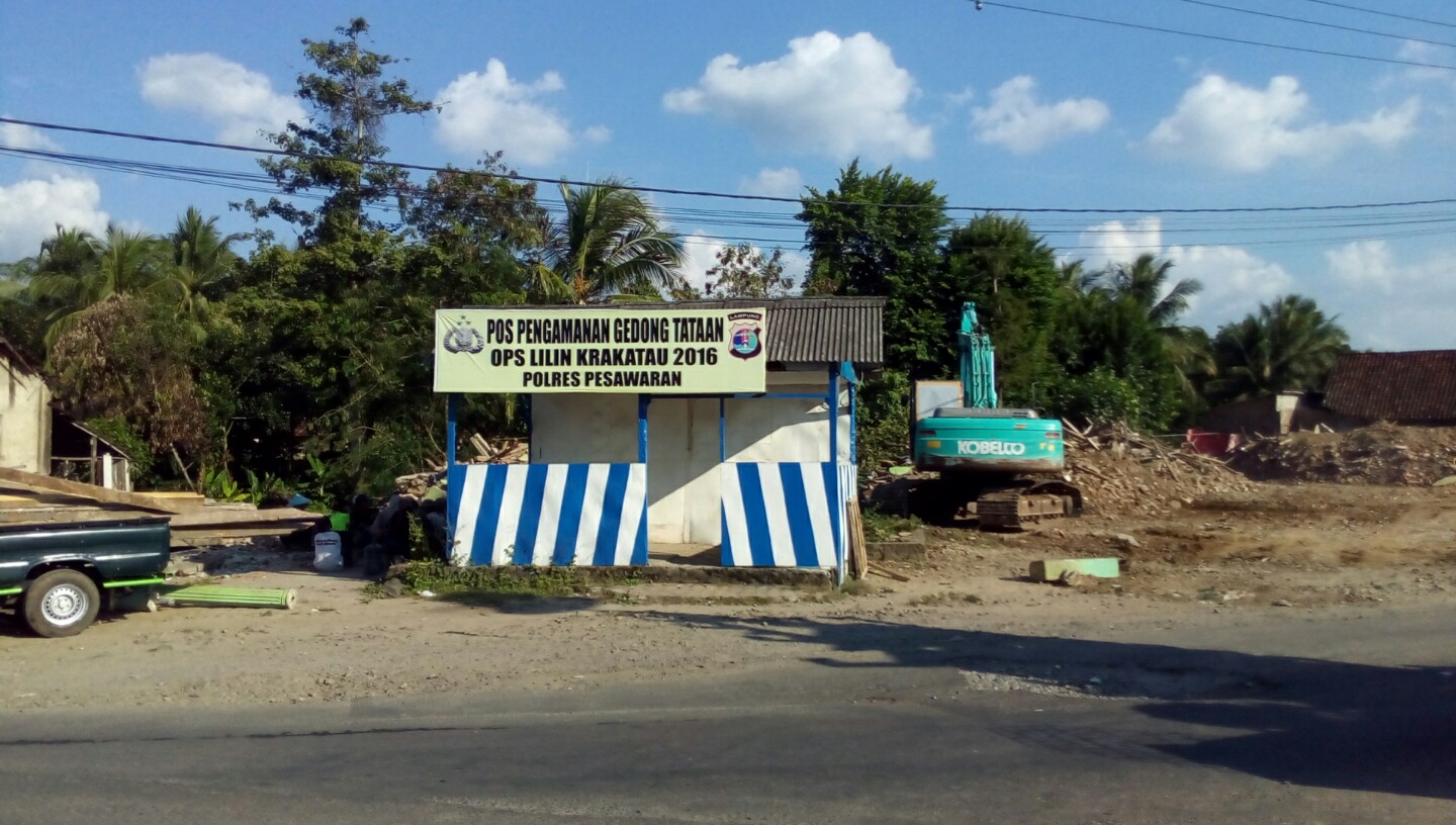 Proyek Pembenahan Tugu Pengantin Pesawaran Dimulai - Sakanews.com