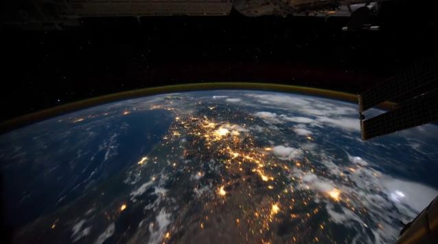 Earth | Time Lapse View from Space, Fly Over | NASA, ISS - Nomada Q