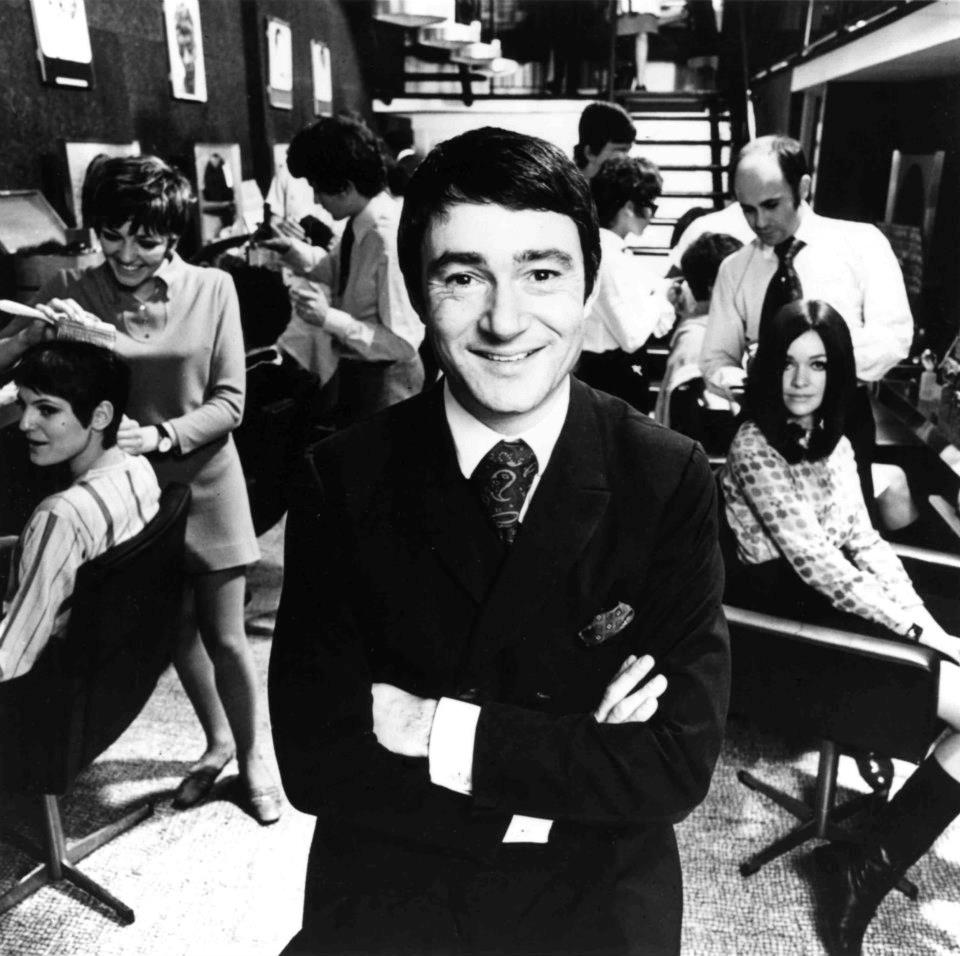 Posted by Adam Selby at 16:52