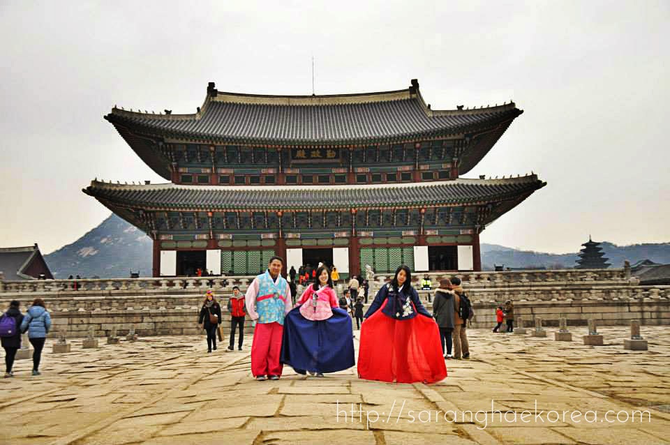 Hanbok Tour at Gyeongbokgung Palace (경복궁)
