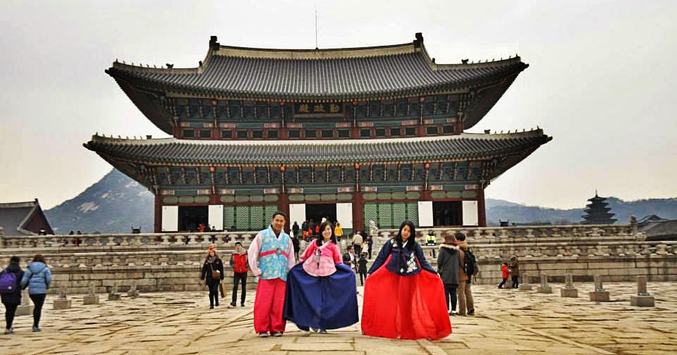 Hanbok Tour at Gyeongbokgung Palace (경복궁)