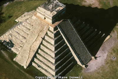MY ARCHITECTURAL MOLESKINE®: CHICHEN ITZA