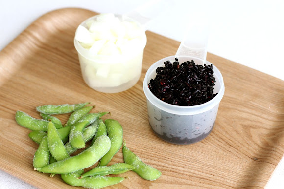 Green Cilantro: Black Rice with Edamame Beans