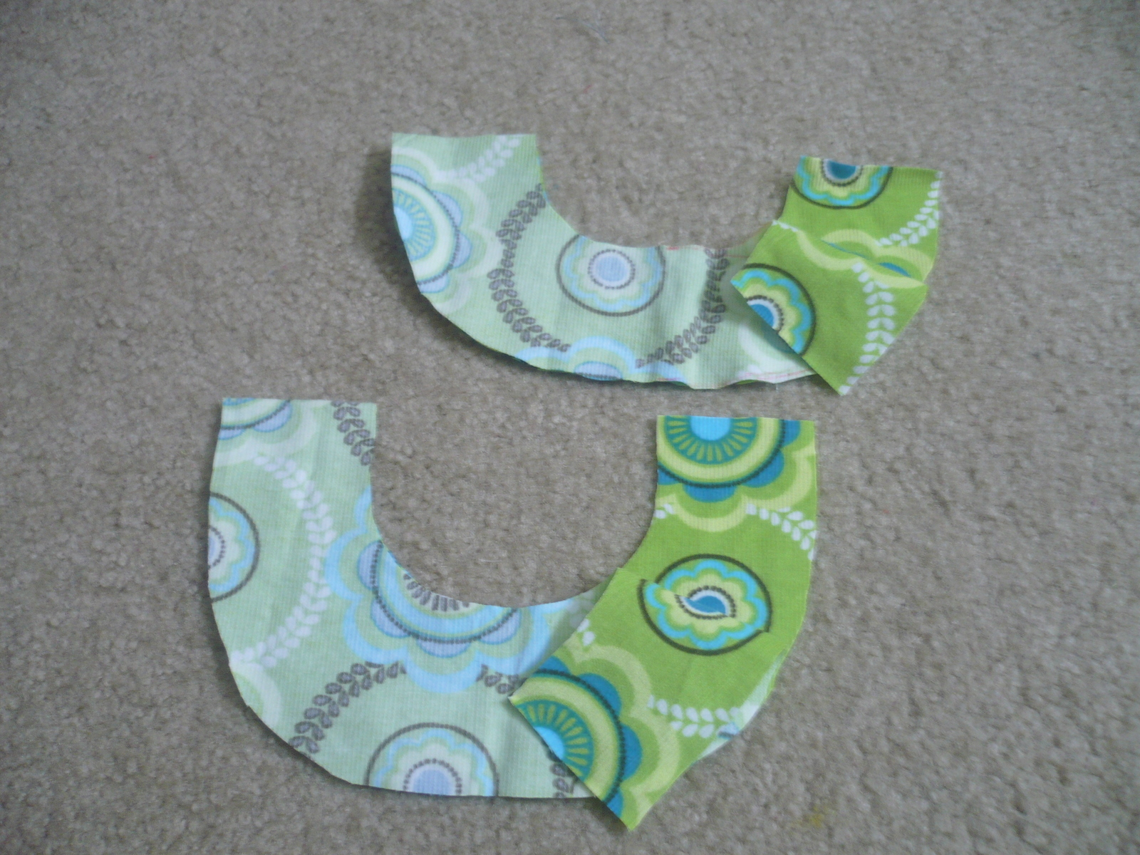 Here are both the neck pieces and their linings.