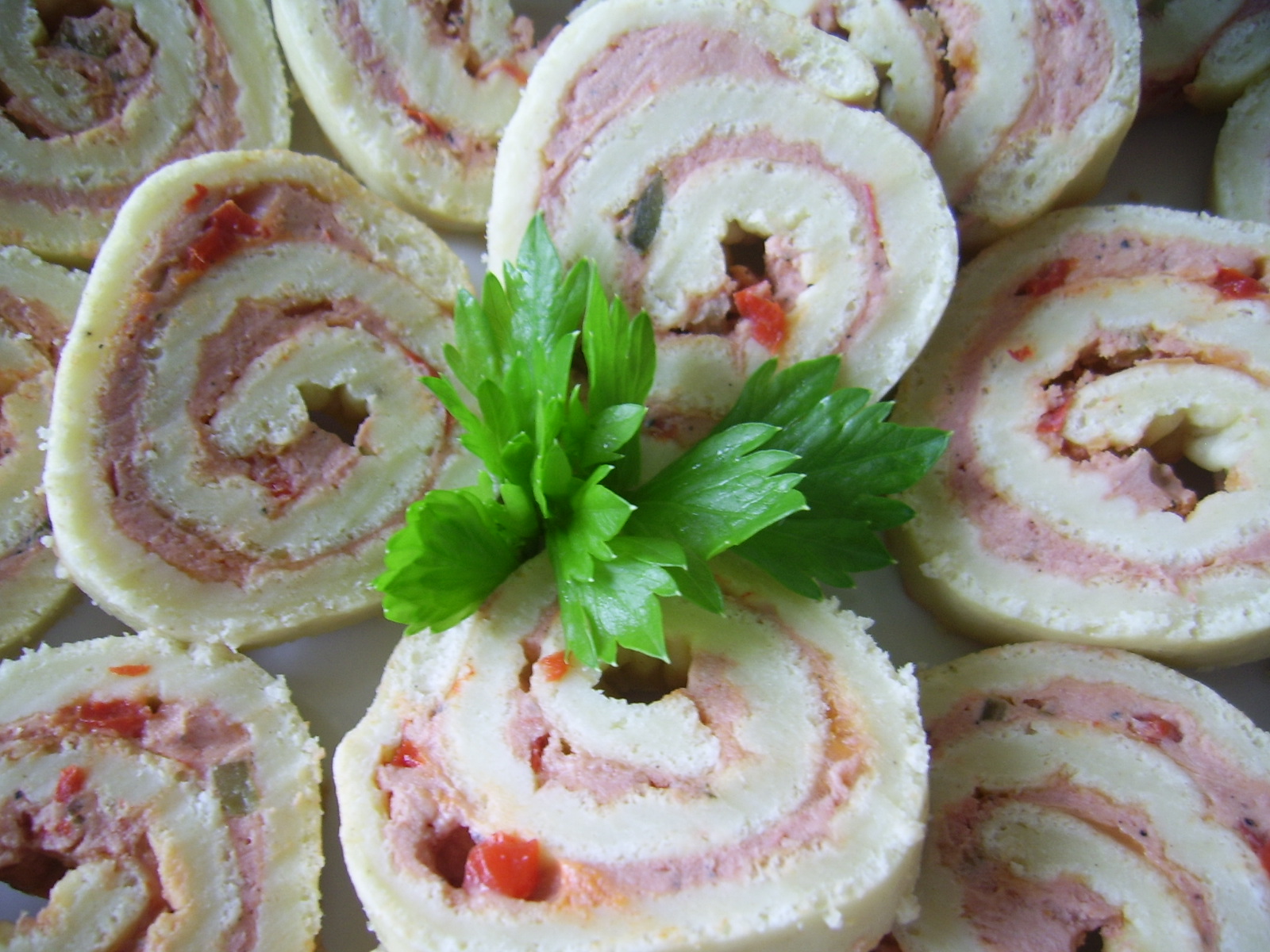 irenafoods: Chicken pate roll - Rulada cu pate