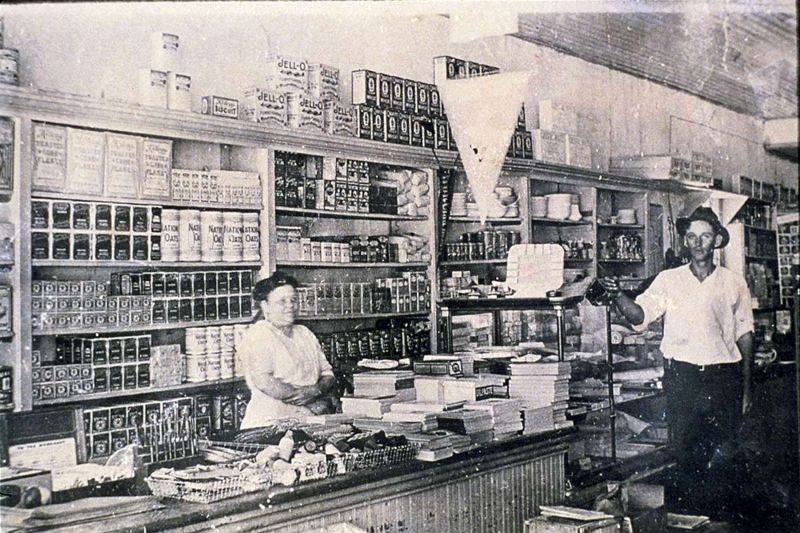 35 Cool Pics Show the Inside of Stores in the Early 20th Century ...