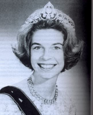 DINASTÍAS | Los Foros de la Realeza • Ver Tema - JOYAS DE LA REINA SOFÍA