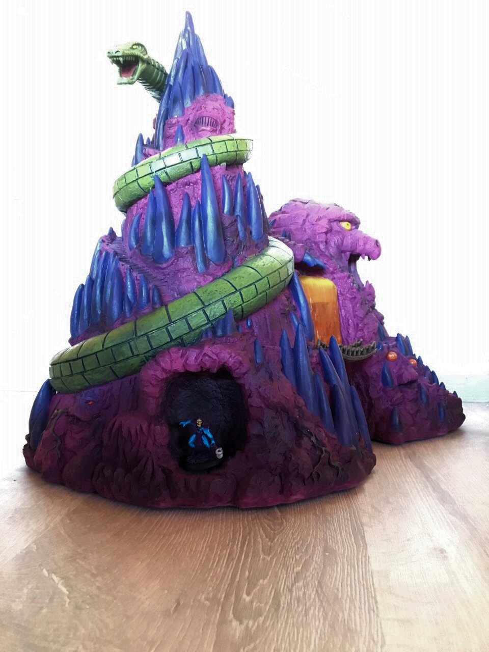 Wargaming Masters of the Universe: Eternia Scenery - Snake Mountain