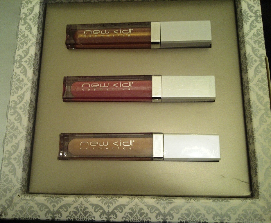 BeautySwot: New CID Cosmetics i-gloss Trio Collection Gift Set - Nude