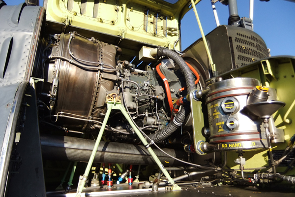 "Αφιέρωμα στο ελικόπτερο Bell UH-1 Iroquois (Χιούι)"